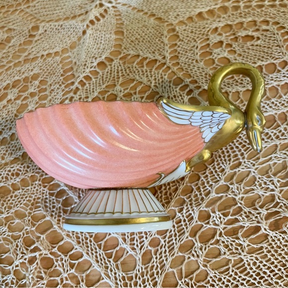 Mottahedeh | Accents | Vtg Mottahedeh Italian Gold Swan Shell Dish ...